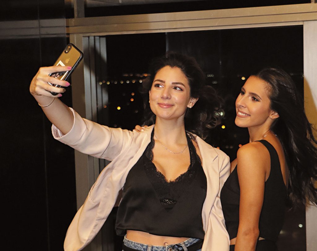 MAGALÍ AZUBEL CASTILLO | Chic