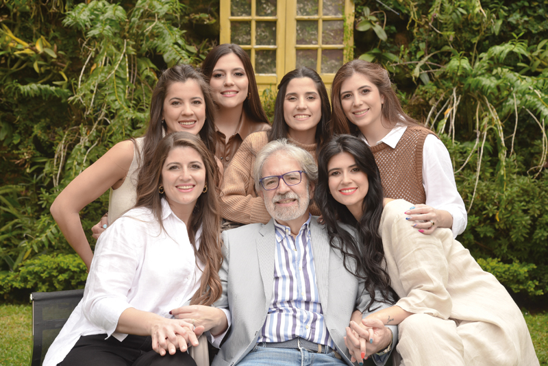 DANIEL COSTANZO CABALLERO | Chic